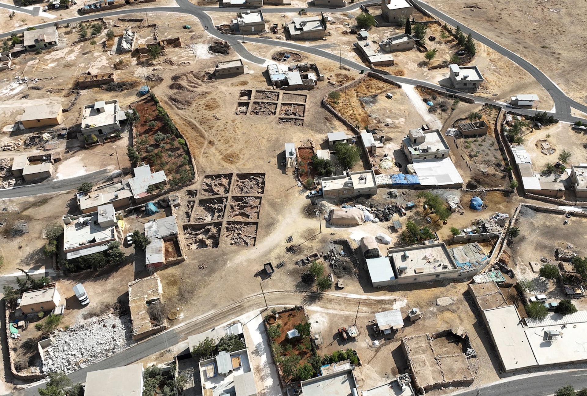 Sayburç | Taş Tepeler